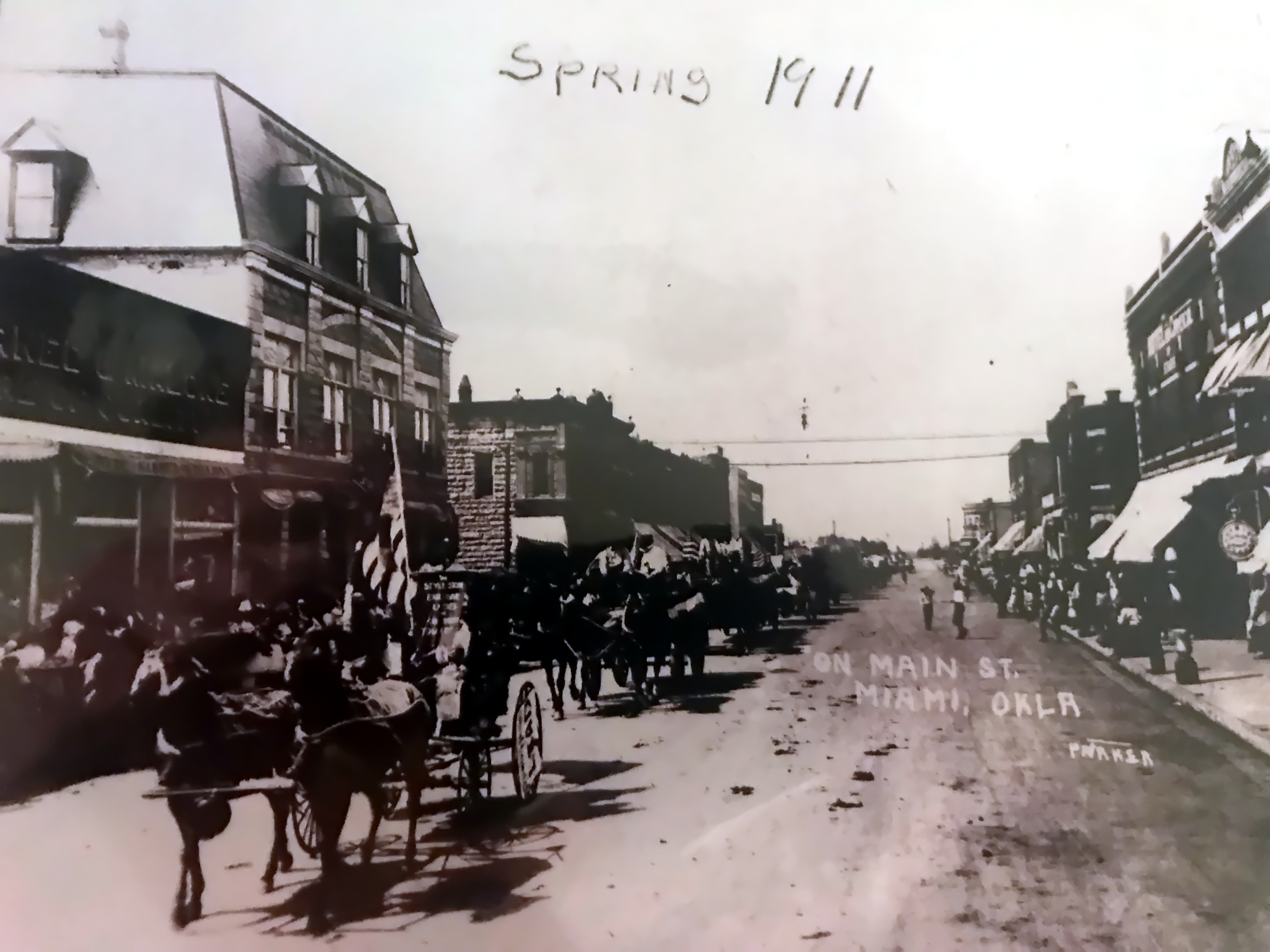 1911_parade_celebrating_citys_first_pavement_2 – Miami, Oklahoma History
